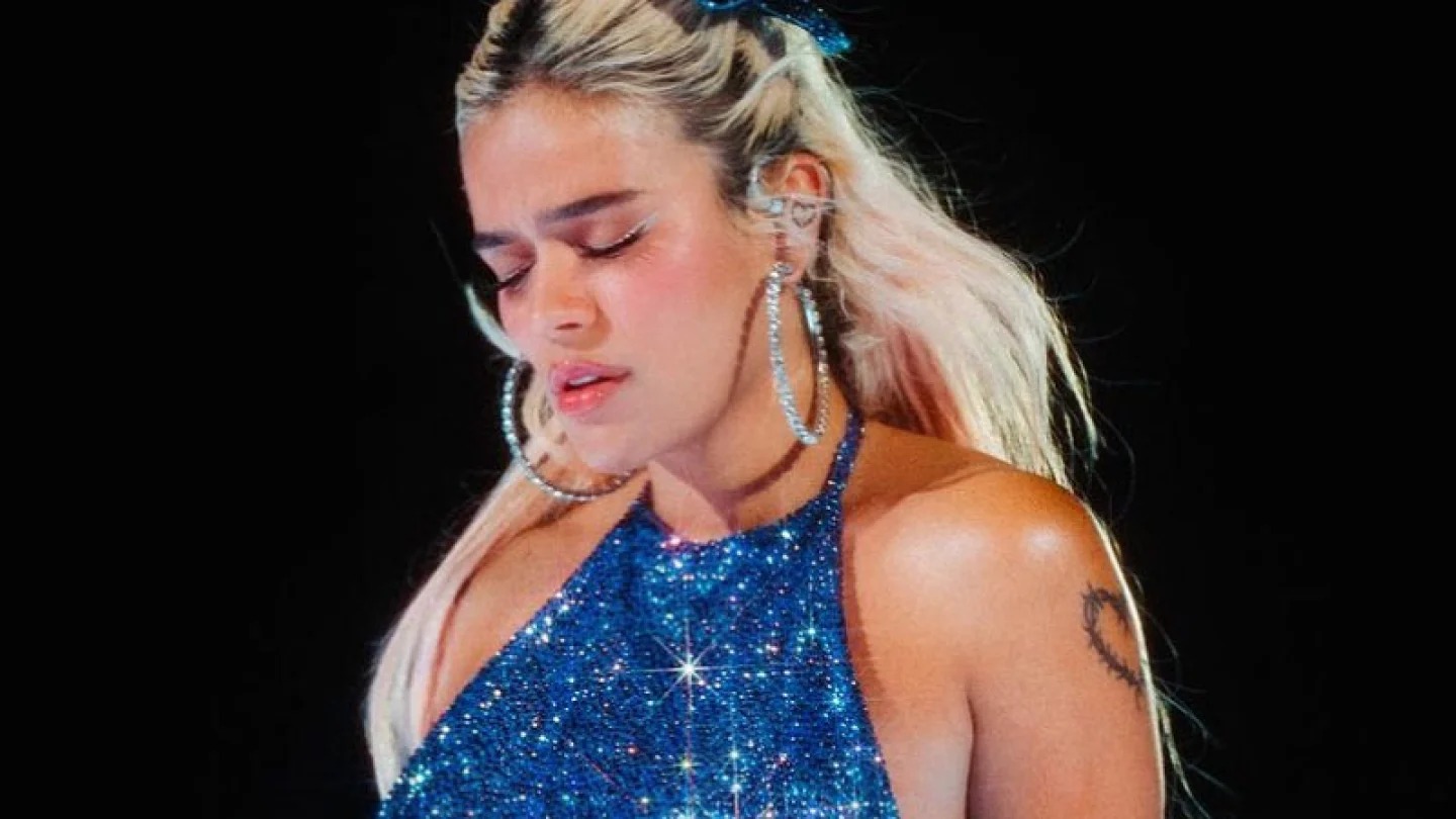 Karol G fue diagnosticada con hipotiroidismo